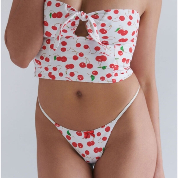 Frankie's Bikinis | Swim | Newfrankies Bikinis X Sydney Sweeney Spice Skimpy Bikini Bottom ...